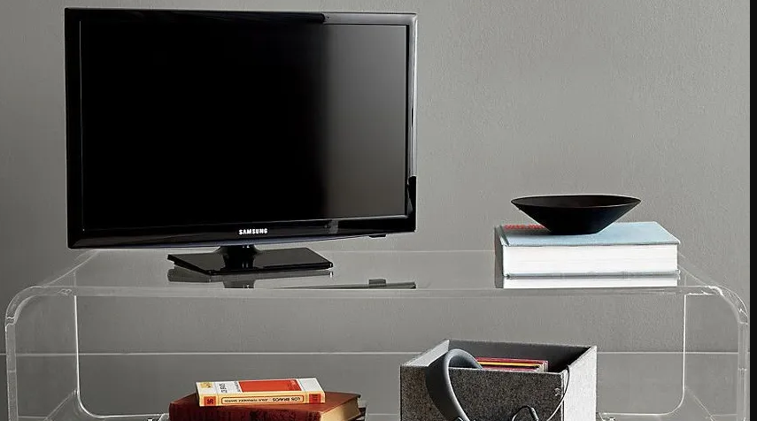 Tavolini per TV in plexiglass, tavolini plexiglass su misura